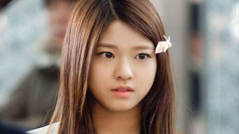 [문화]설현, 전치 6주 진단...'AOA', 6인 체제로 컴백 | YTN