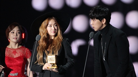 [가요][2014 MAMA] 소유·정기고 '썸' 베스트 콜라보 | YTN