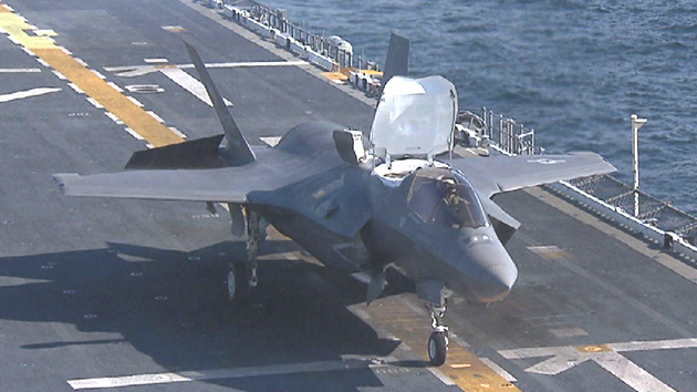 [정치]"F-35B 스텔스기 A-10기 성능과 차이 없어" | YTN