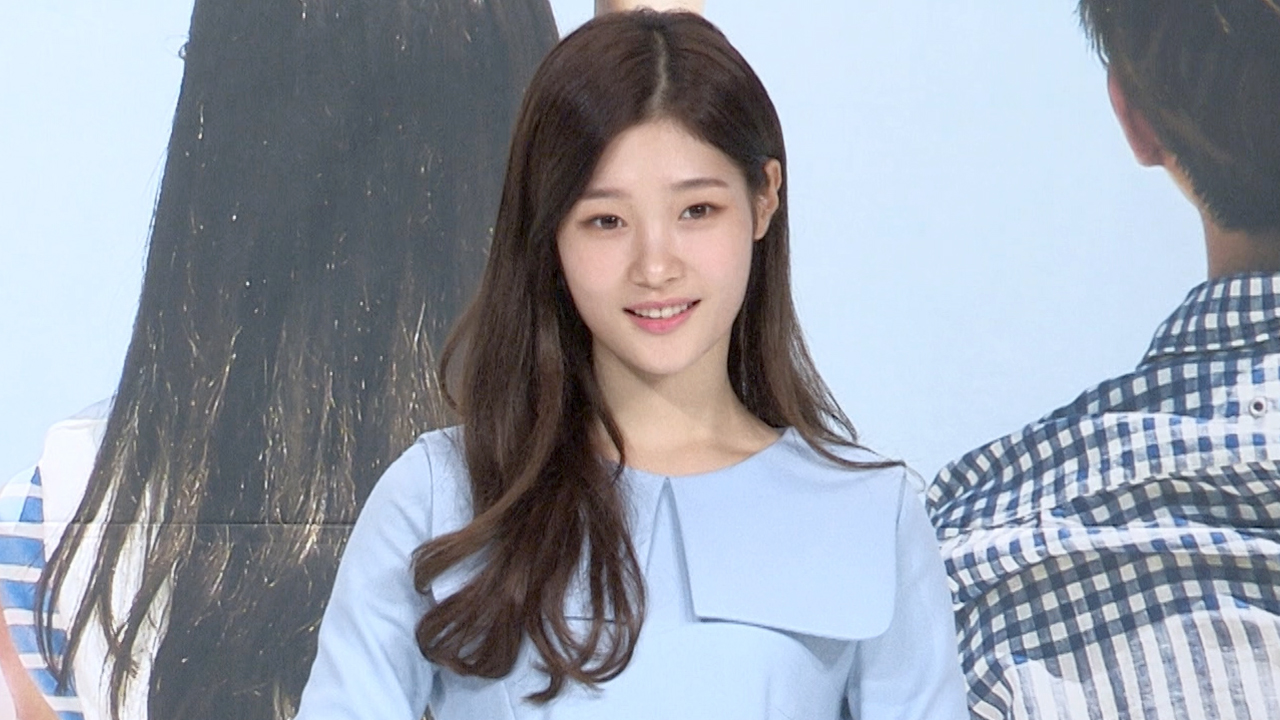 [방송][★영상] 다이아 정채연 "'먹고자고먹고' 촬영 후 2kg 쪘지만…" | YTN