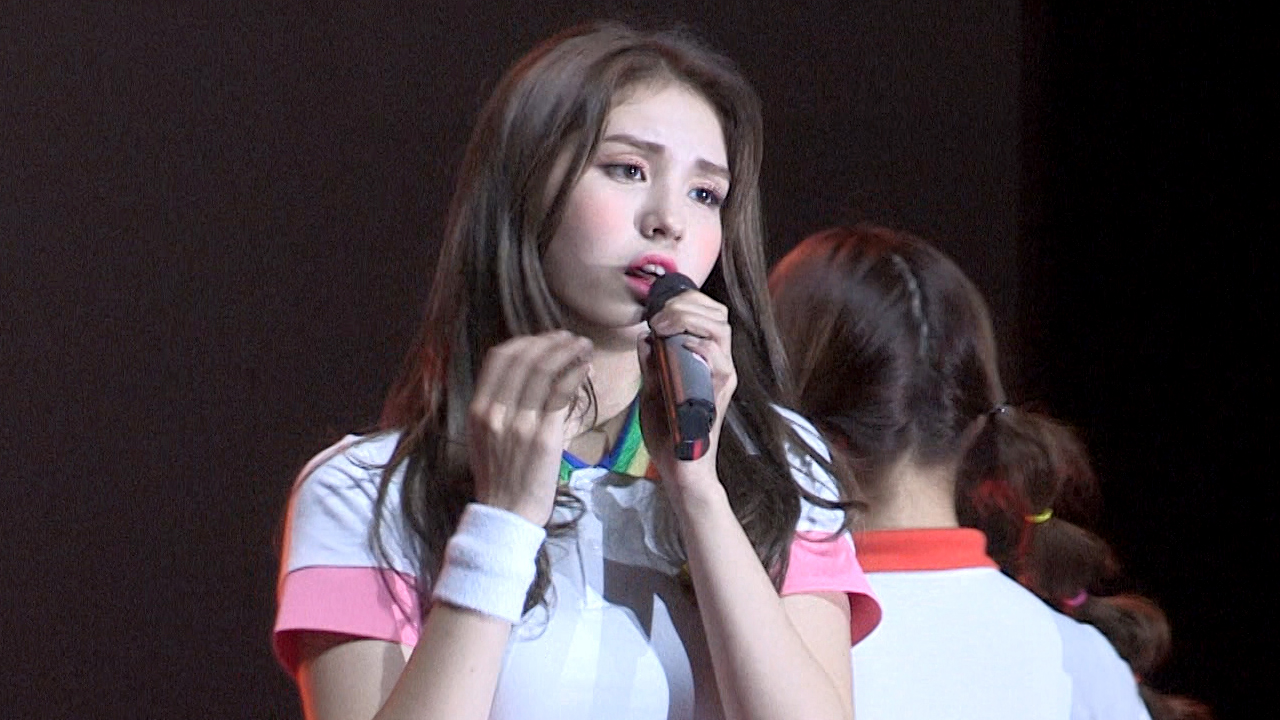 [가요][★영상] 아이오아이, B1A4 진영과 다시 만났다…'잠깐만' | YTN