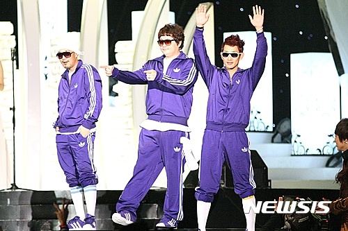 [방송]촛불집회 참석한 DJ DOC가 박 대통령을 두고 한 말 | YTN