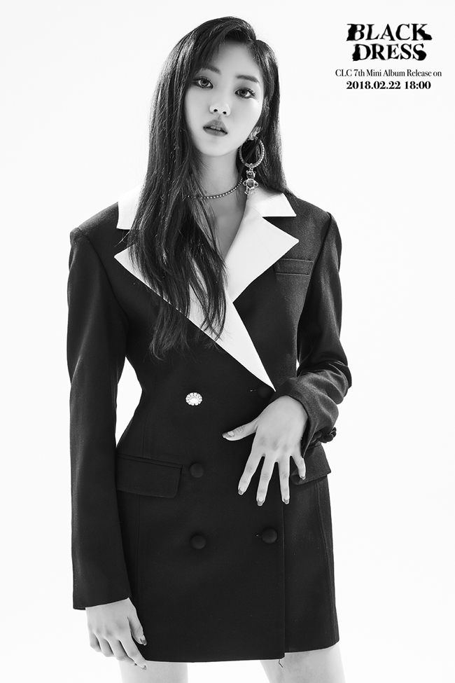 [최신뉴스][Y현장] '스무살' CLC 권은빈 "본받을 수 있는 어른 될 것" | YTN