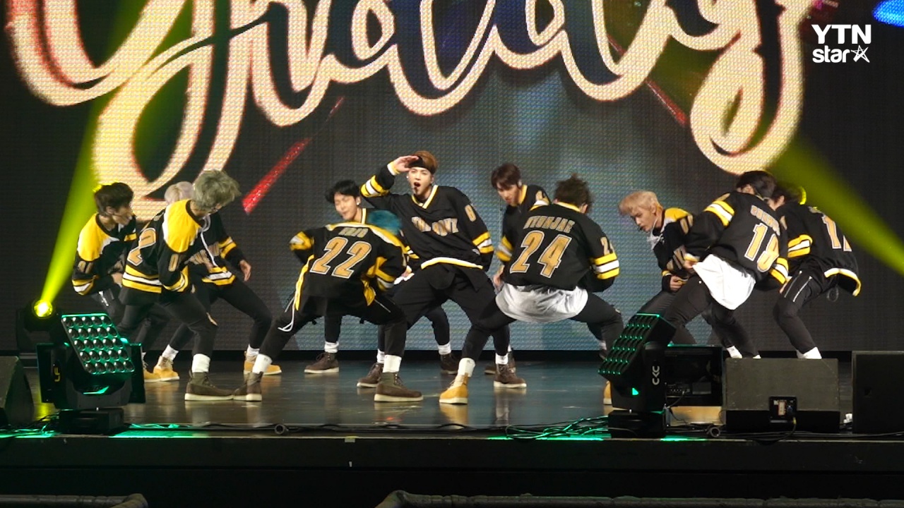 [가요][Y영상] 더보이즈, 파워 신인의 넘치는 패기...타이틀곡 ’Giddy up’ | YTN