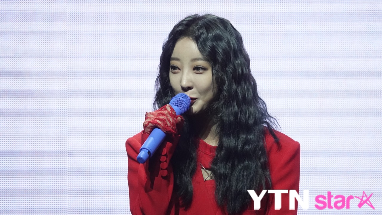 [가요][Y현장]EXID 혜린 "솔지 복귀로 임시 메인보컬 활동 끝" | YTN