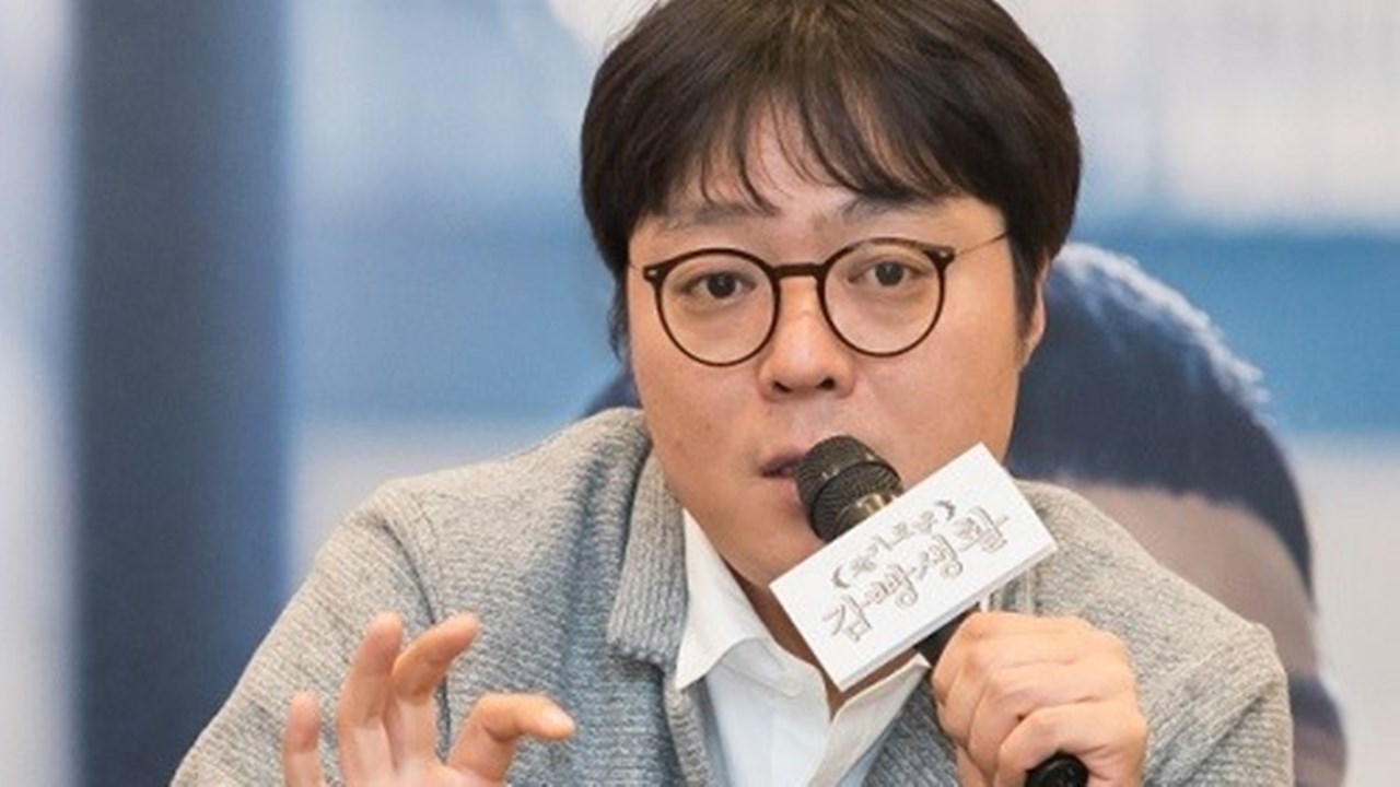 [방송]신원호 PD, 배드민턴 드라마 연출하나? tvN "많은 아이템 중 하나" | YTN