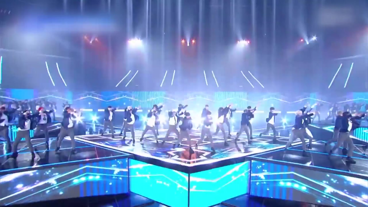 [사회]'프듀X101' 문자투표 조작 의혹...CJ E&M 압수수색 | YTN