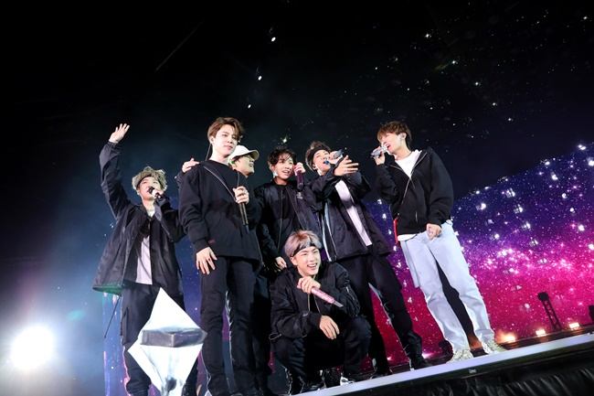 [가요]JTBC, 15일 '그래미 노미네이트 기념' BTS 특집 다큐 영화 방송 | YTN