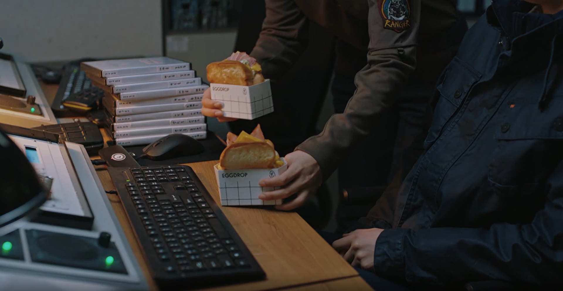 [방송][Y초점] ‘지리산’ 과도한 PPL부터 어설픈 CG까지… 쏟아지는 혹평에 곤혹 | YTN