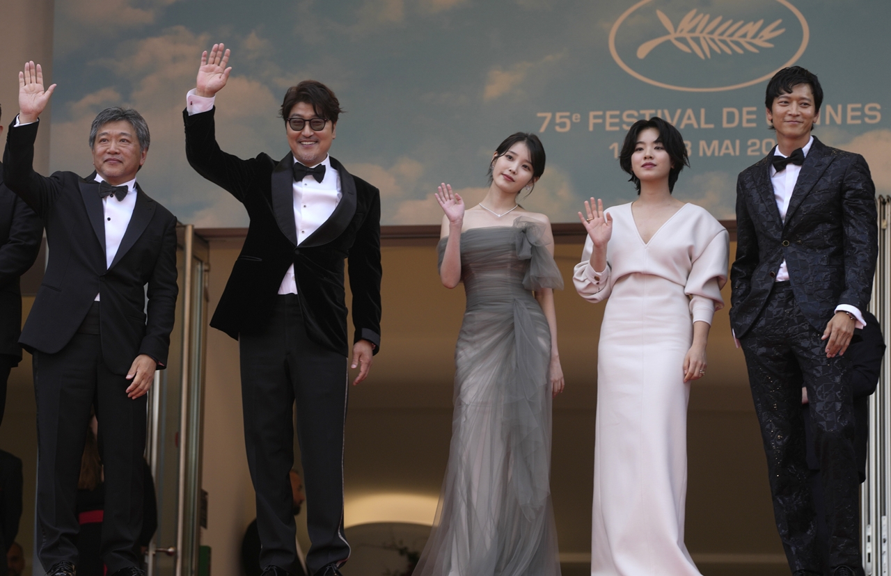 [영화][75th 칸은 지금] 칸 영화제 오늘 폐막… 韓 영화만 2편→수상 영예 안을까? | YTN