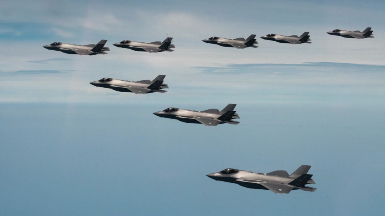 [정치]한미, F-35A 연합훈련 최초 실시...北 "전쟁날 위험한 정세" | YTN