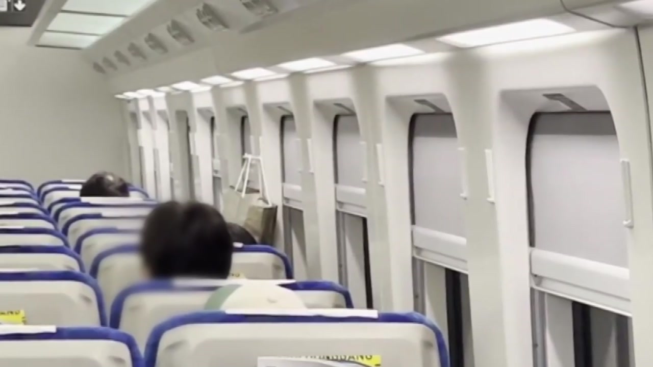 [사회]서울-강릉 KTX 운행 중단..."낙뢰로 전기 공급 끊겨" | YTN