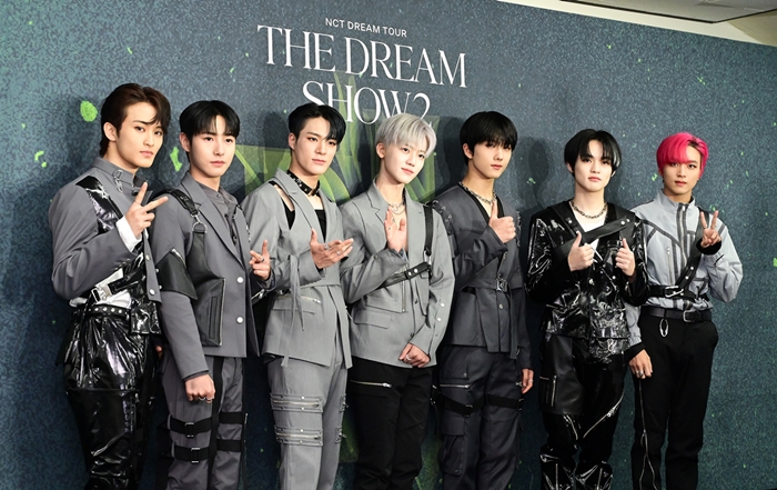 [Y현장] NCT 드림, 잠실 주경기장 입성 소감 "많은 감정 느껴" | YTN