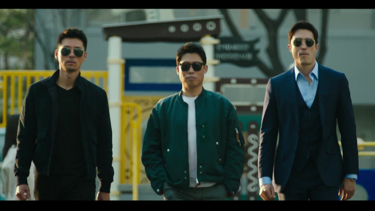 [문화]'공조2' 추석 극장가 싹쓸이...누적관객 300만 돌파 | YTN