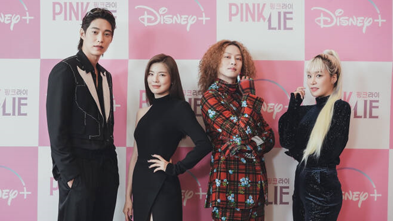 [방송][Y초점] '핑크라이', '솔로지옥' 이어 'K-러브 예능' 열풍 기대되는 이유 | YTN