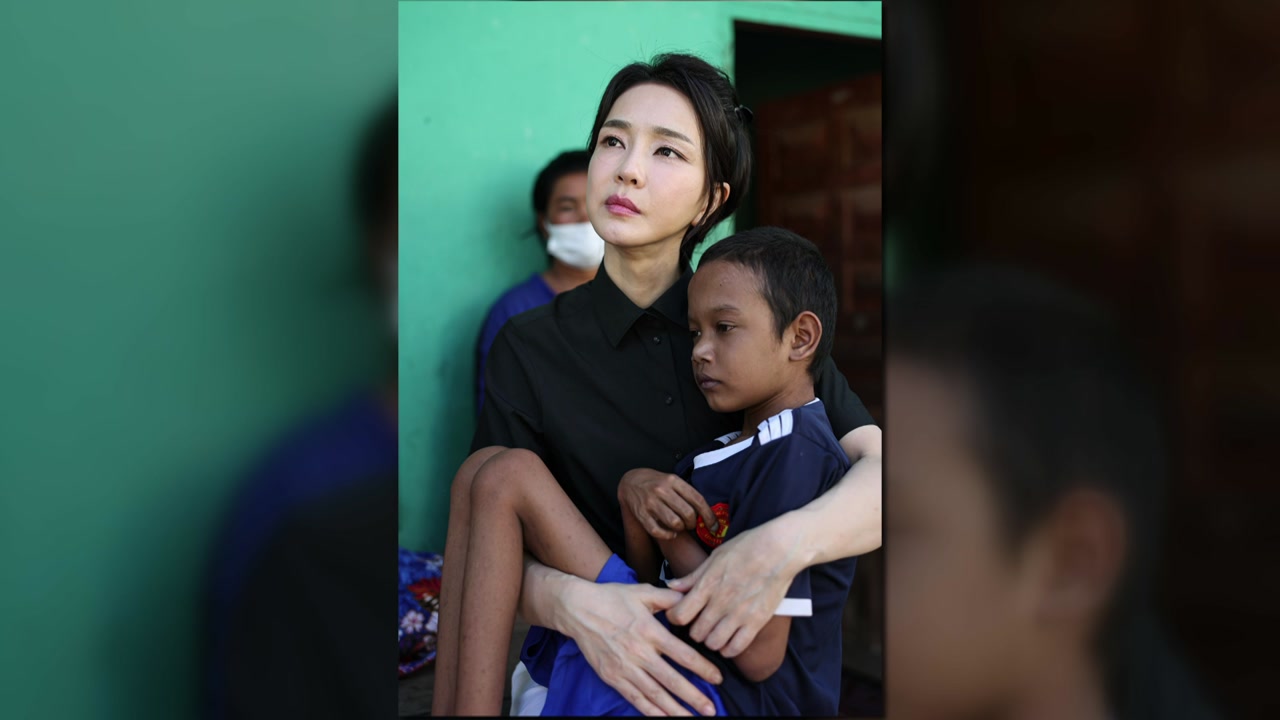 [정치]여야, 김건희 여사 '순방 행보' 난타전...MBC 배제 논란 계속 | YTN