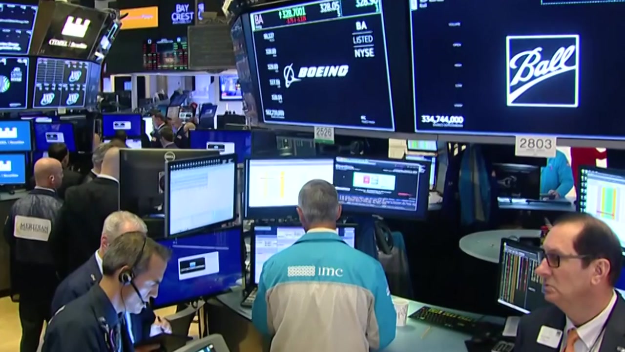 [경제][굿모닝경제] FOMC 의사록·블랙프라이데이 관심...연말 소비심리 살아날까 | YTN