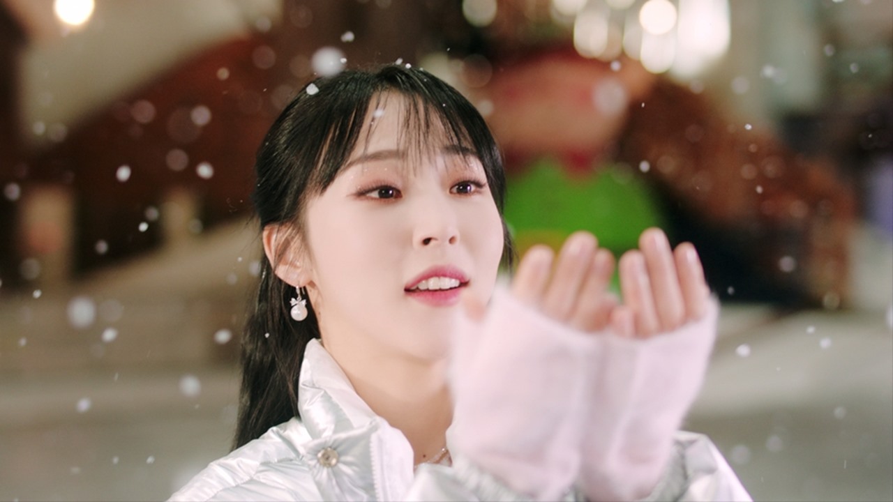 [가요]마마무 문별 ‘PRESENT’ 뮤직비디오 티저 영상 공개 | YTN