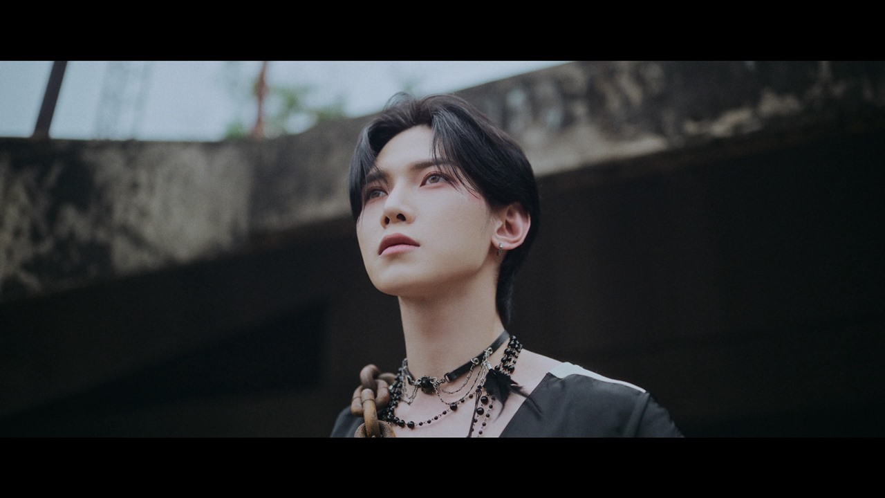 [가요]에이티즈 싱글 1집 발매…‘할라지아’ MV 최초 공개 | YTN