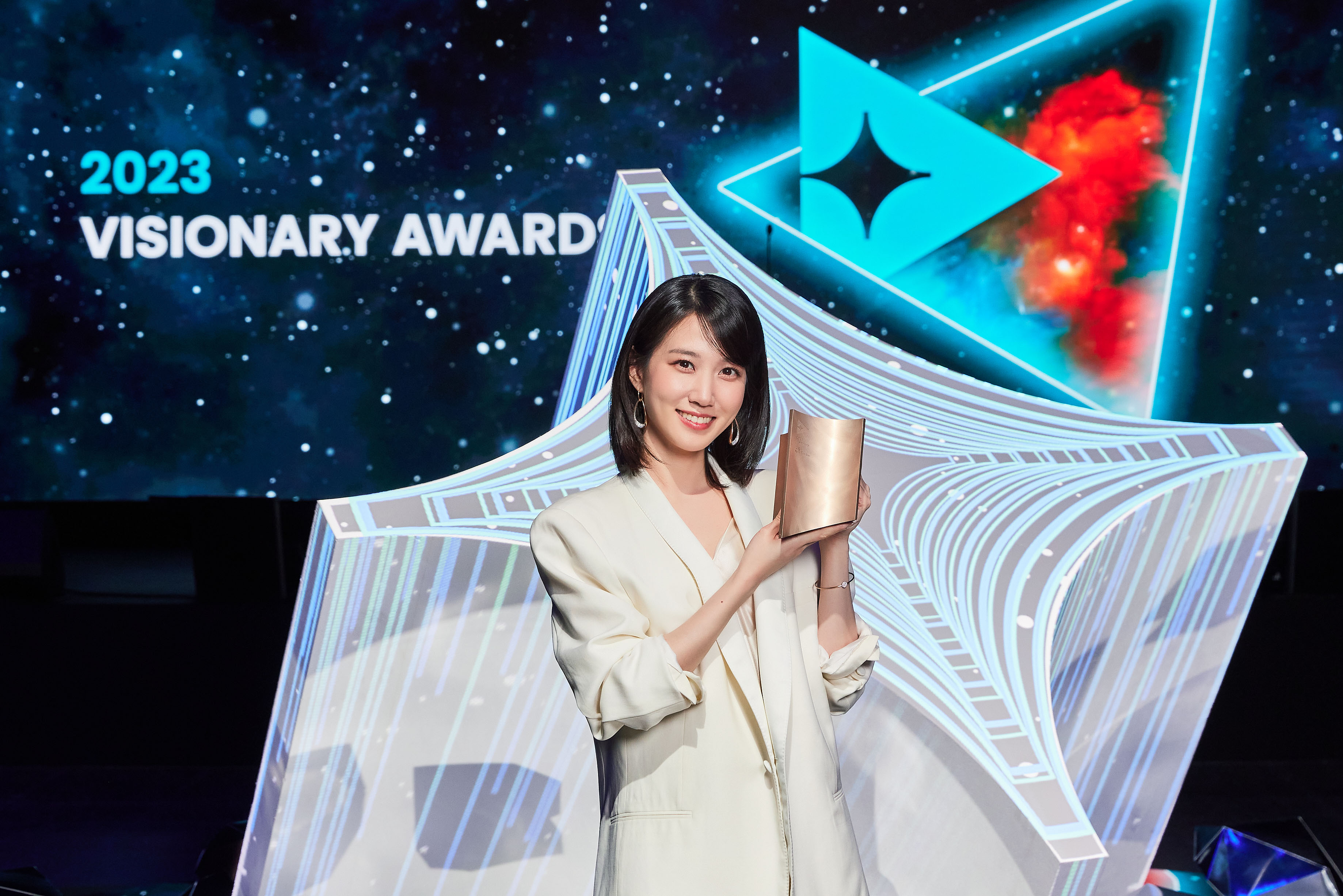 [방송]박은빈 “어떤 비전 있나 매일 알아가는 과정”… CJ ENM ‘비저너리 어워즈’ 선정 | YTN