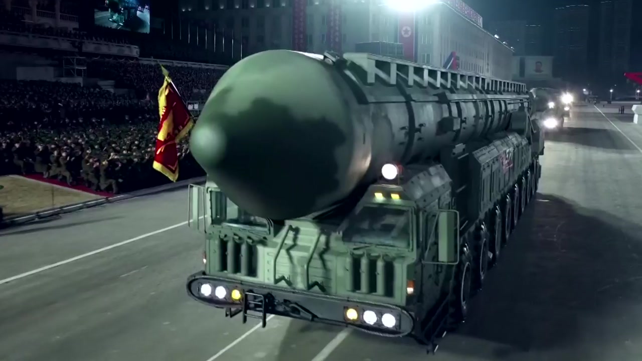 [정치]北, 신형 탄도미사일 발사...'고체연료 기반 ICBM' 가능성 | YTN