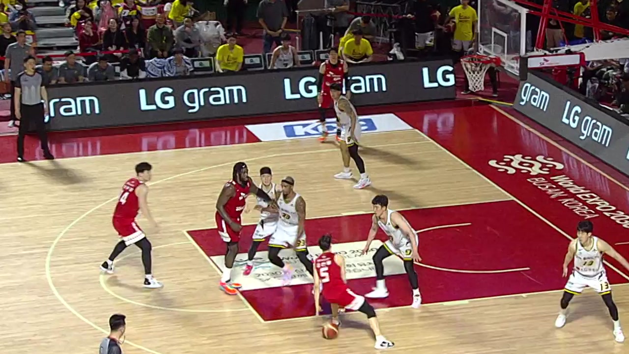 [스포츠]'김선형 25점' SK, 3연승으로 두 시즌 연속 챔프전 진출 | YTN