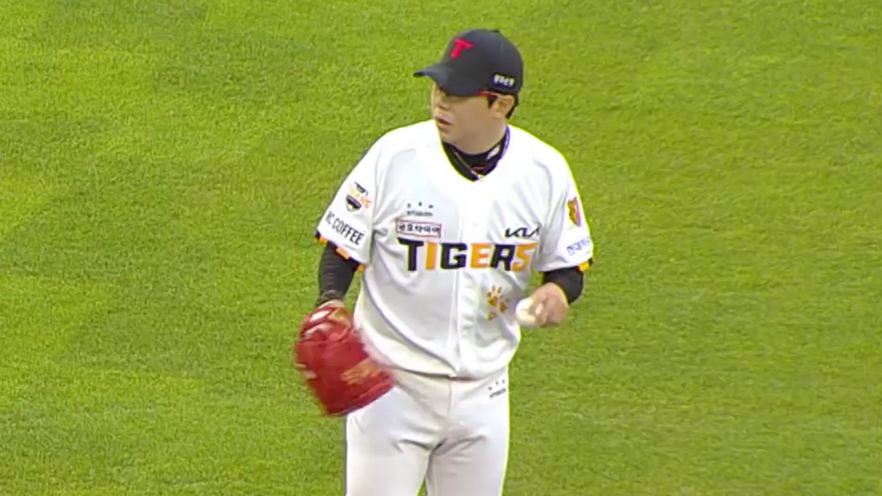 [스포츠]'무실점' 양현종, 김광현에 완승...LG 4연승 | YTN