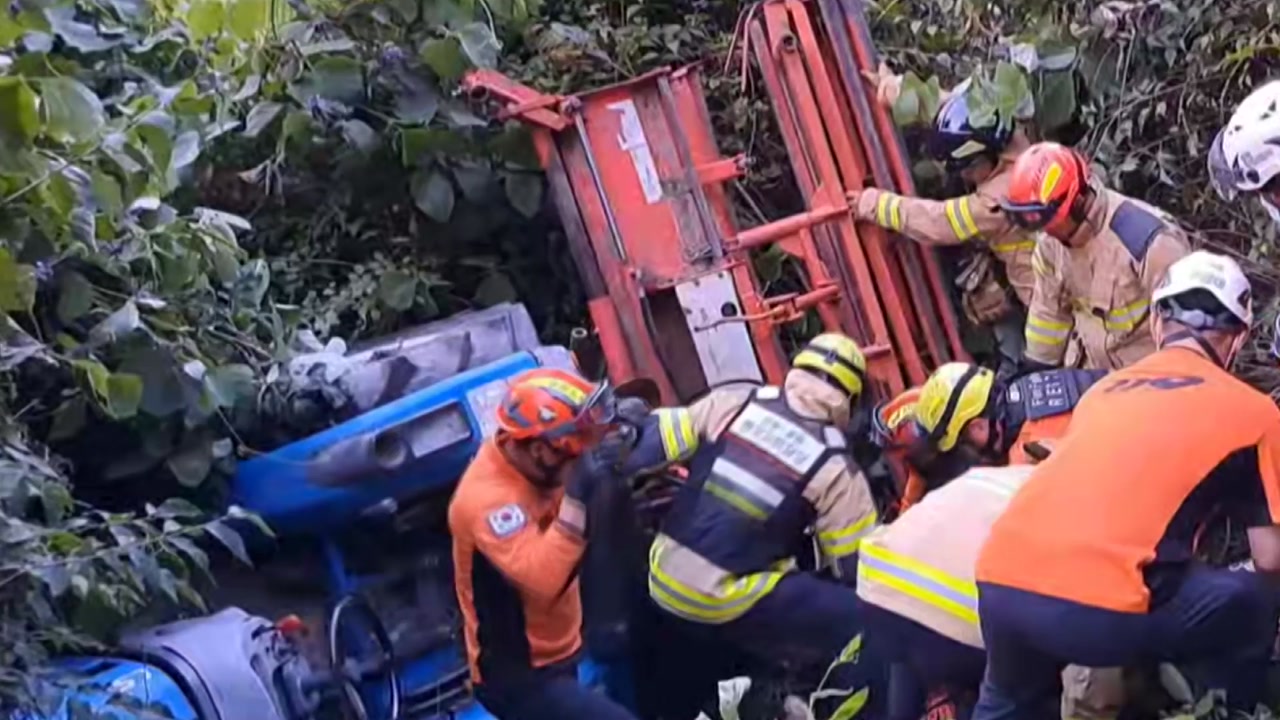 [전국]강원 철원에서 트랙터 전복...70대 남성 깔려 숨져 | YTN