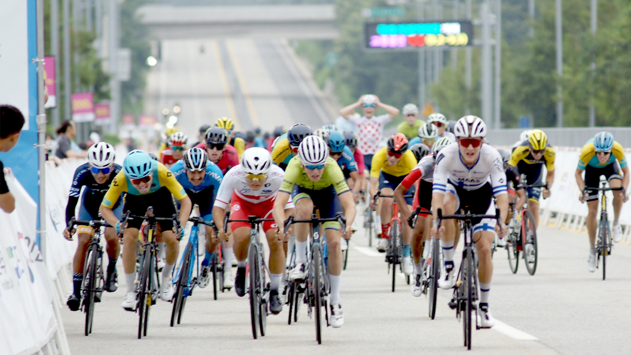 [스포츠]'뚜르 드 디엠지(DMZ)' 4구간 우승에 네덜란드 그롤룬 | YTN