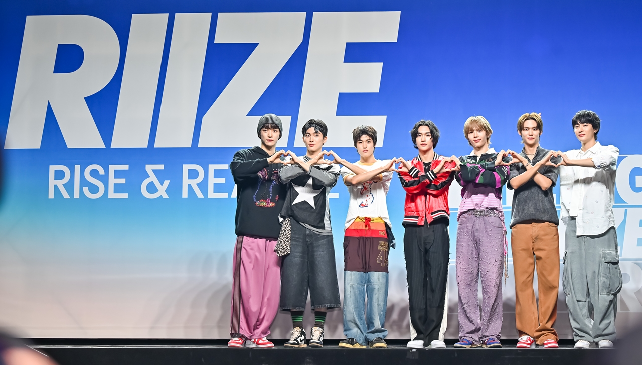 [Y현장] 선주문만 103만 장...베일 벗은 SM 라이즈, 해외가 먼저 알아본 괴물 신인 | YTN