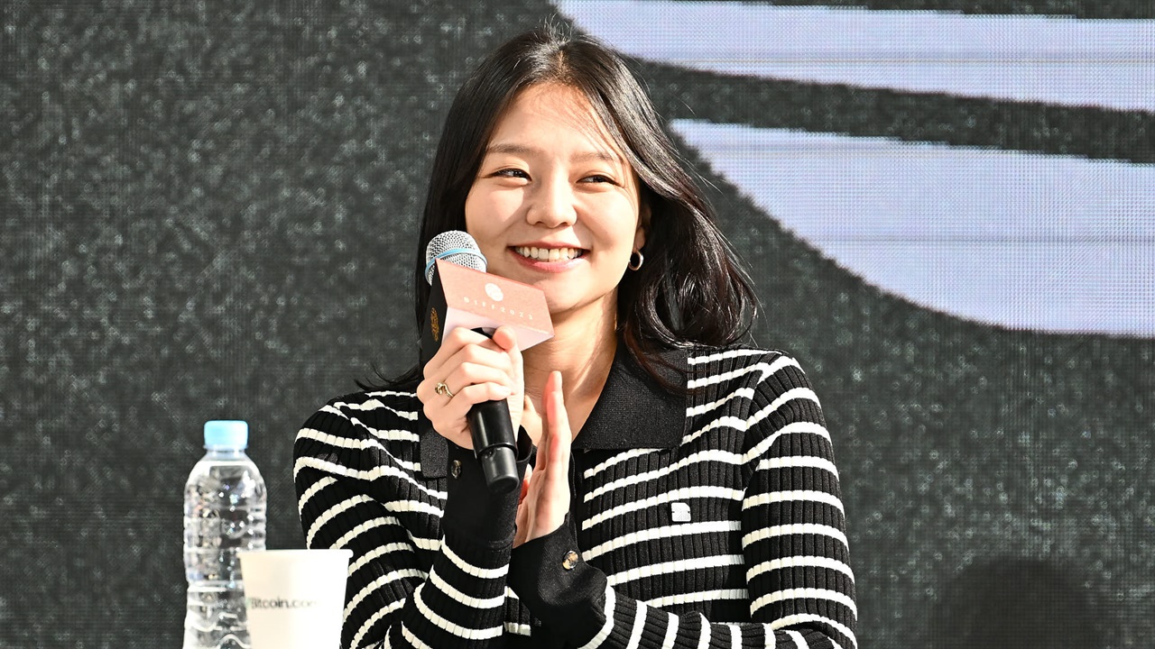 [영화]'LTNS' 전고운 감독 "이솜, '소공녀' 때보다 훨씬 깊어져" [제28회 BIFF] | YTN