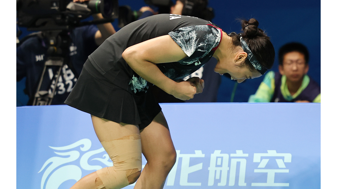 [스포츠]'셔틀콕 여제' 안세영, 29년 만에 AG 단식 결승 진출 | YTN