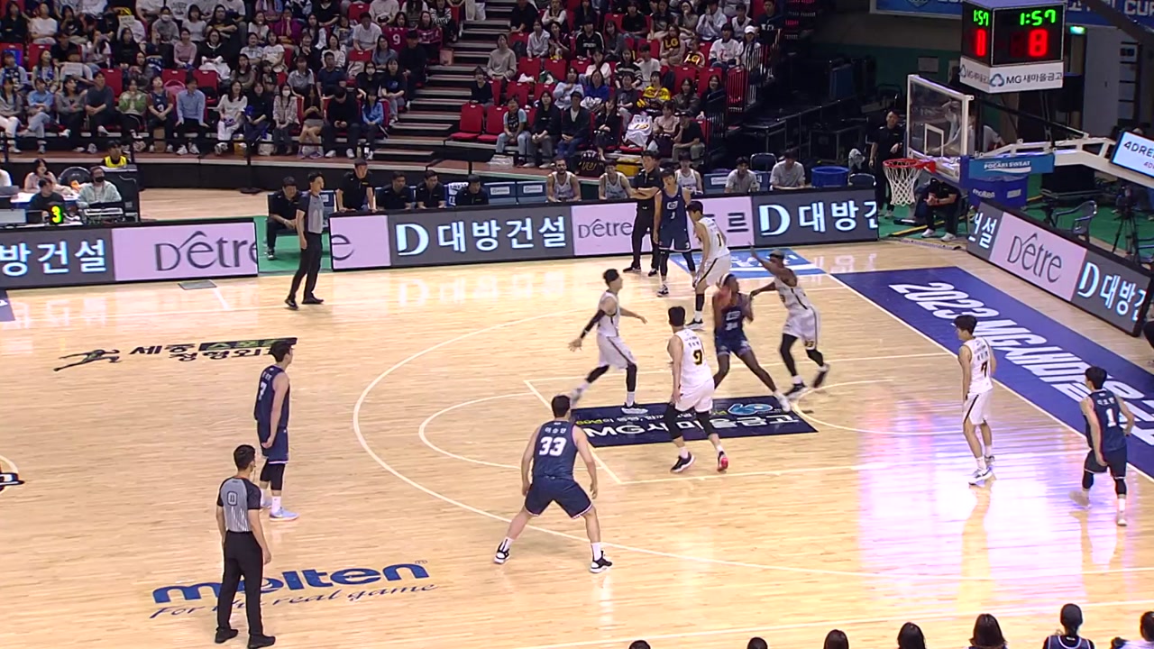 [스포츠]KCC, LG 꺾고 컵대회 4강 진출 | YTN