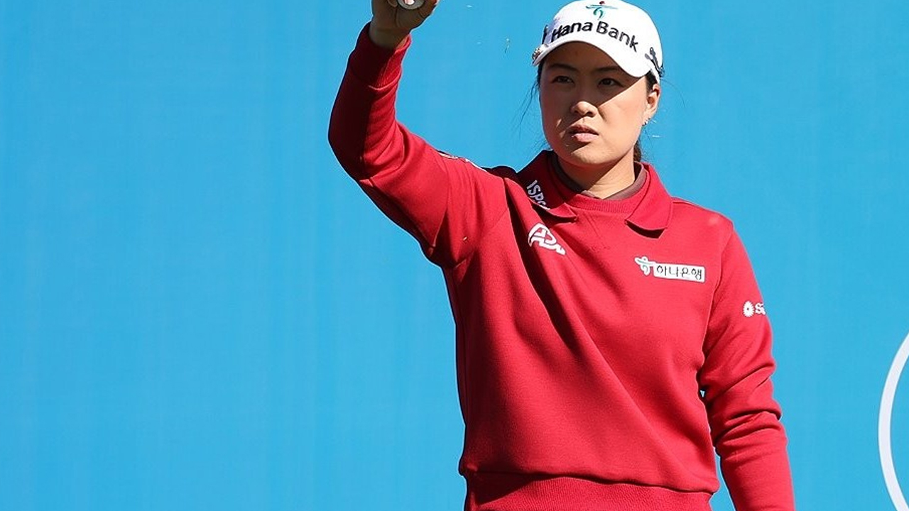 [스포츠]이민지, BMW 챔피언십 3R 공동 선두...신지애 공동 7위 | YTN