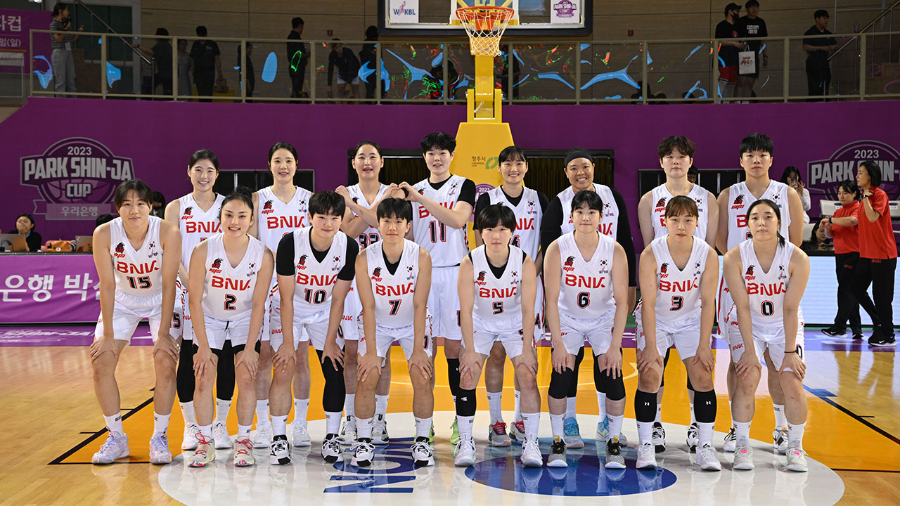 [스포츠]흔들리는 '신흥 명문' BNK의 숨겨진 진실...구단 운영진 갈등에 선수단만 피해 | YTN