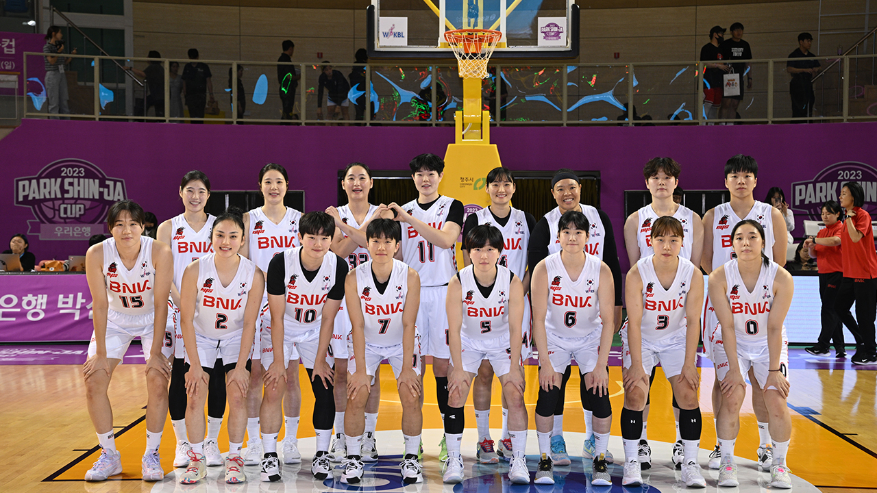 [스포츠]흔들리는 '신흥 명문' BNK의 숨겨진 진실...구단 운영진 갈등에 선수단만 피해 | YTN