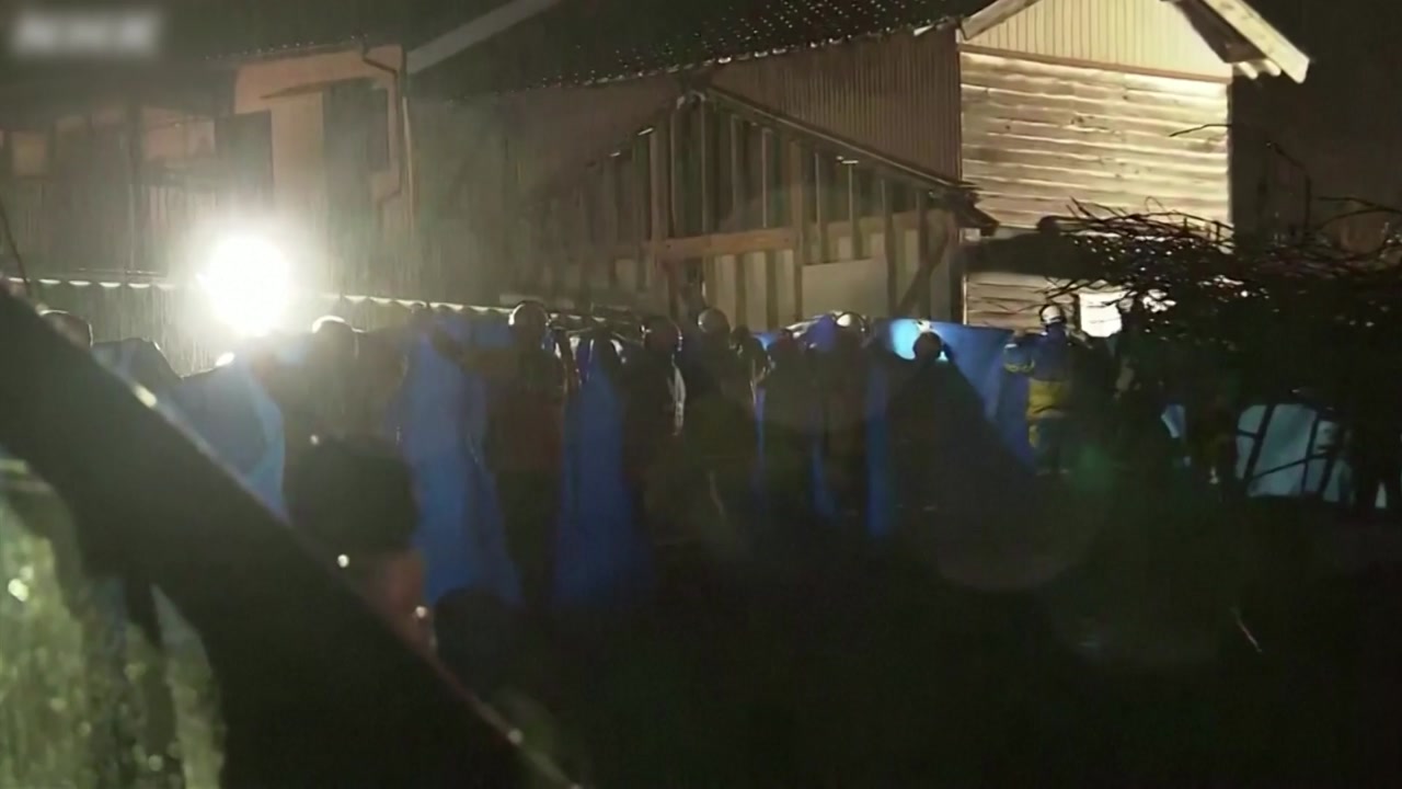 [국제]지진 124시간만에 90대 여성 구출...사상자 700명 육박 | YTN