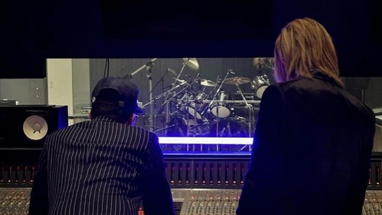 [가요]지드래곤, 작업실 사진 공개…YG 떠난 후 첫 컴백 임박했나 | YTN