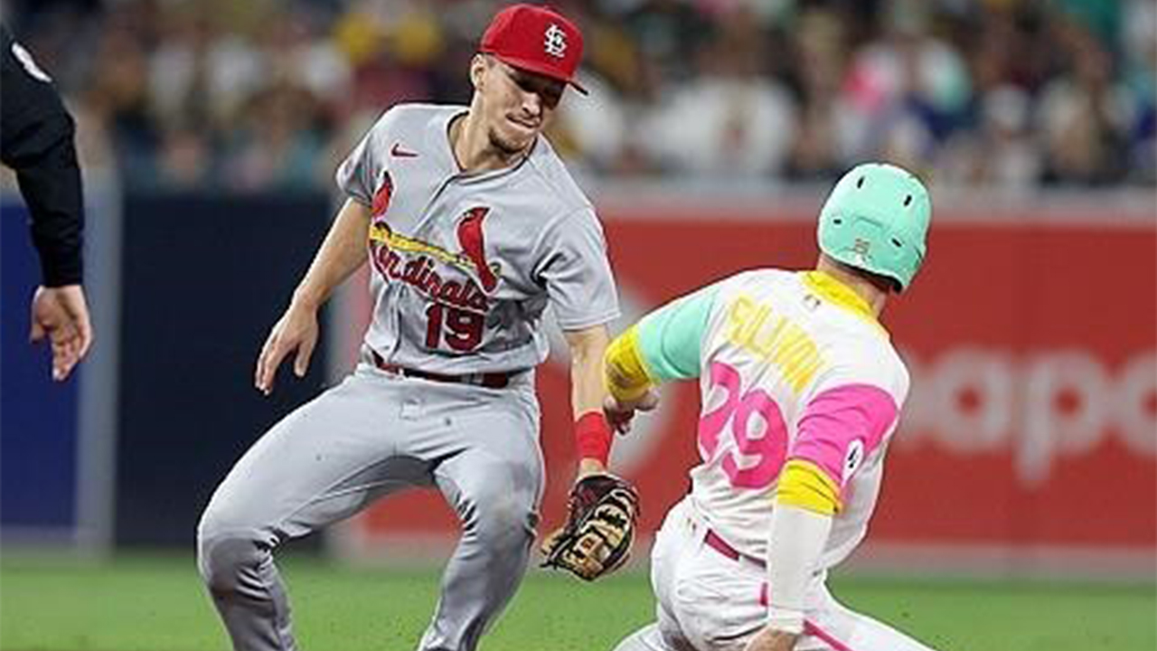 [스포츠]MLB 한국계 에드먼, 세인트루이스와 220억 원에 2년 계약 | YTN