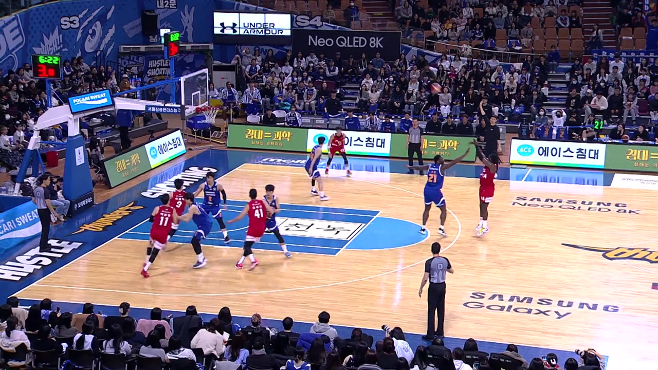 [스포츠]서울 SK, 삼성에 10연승 행진 | YTN