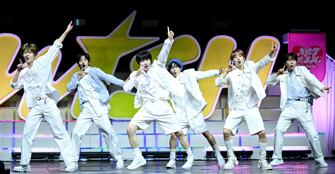 [Y현장] 韓·日 동시 공략, SM 신인 NCT WISH…"올해 최고의 신인 될 것" | YTN