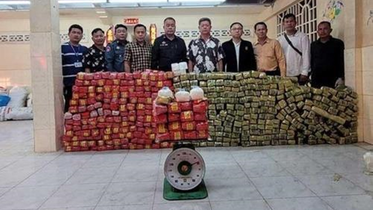 [국제]캄보디아선 무기징역...몸에 마약 2kg 숨긴 한인 남녀 체포 | YTN