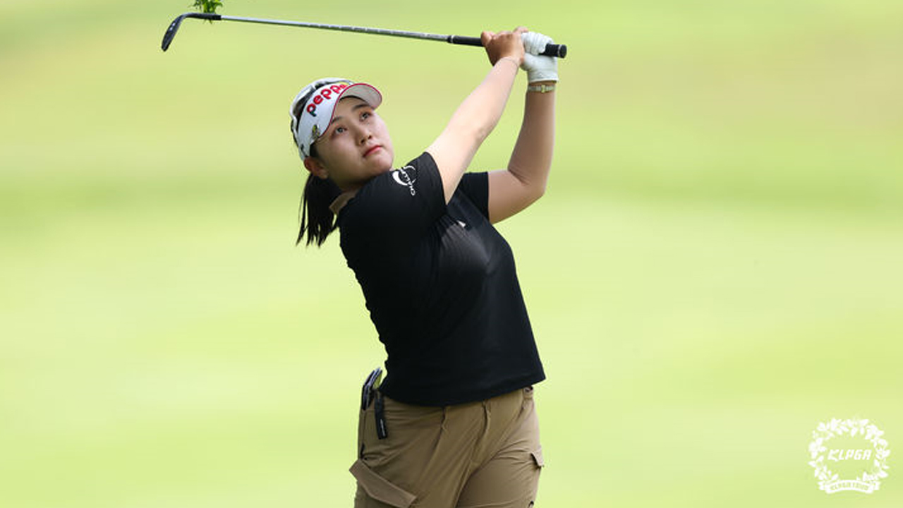 [스포츠]김희지, KLPGA '블루캐니언 챔피언십' 1R 단독 선두...이예원 방신실 공동 6위 | YTN