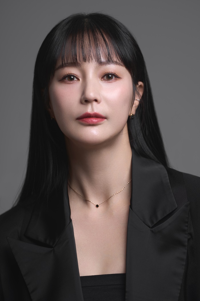 [방송][Y터뷰] 안혜경 "기상캐스터 좋았지만 연기 매력 느껴…난 노력형 배우" | YTN