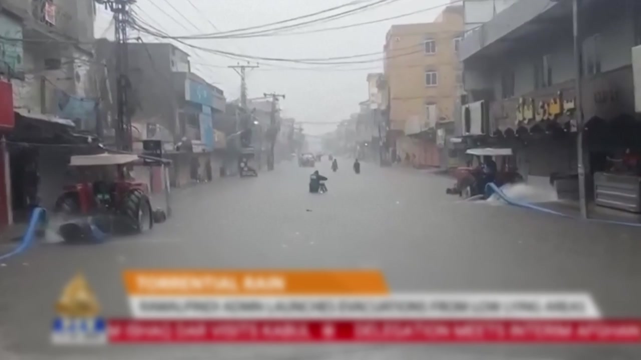 [국제]파키스탄, 폭우 피해 속출...하루 만에 63명 숨져 | YTN