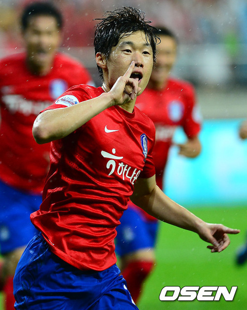 [축구]'박지성 풀타임' PSV, 짜릿한 승리 | YTN