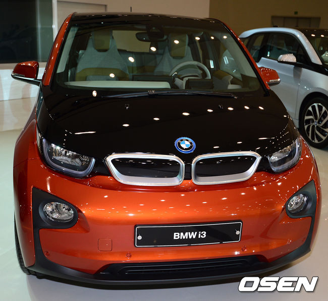 [자동차][사진]BMW i3,'깜찍하면서도 날카로운 디자인' | YTN