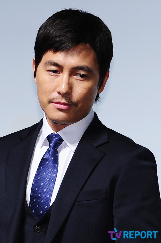 [방송]정우성 30대 일반인과 열애 확인 중 Ytn