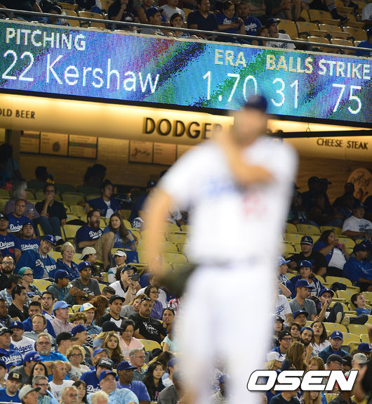 [야구][사진]정말 완벽한 커쇼 '방어율 1.70, MVP를 향해' | YTN