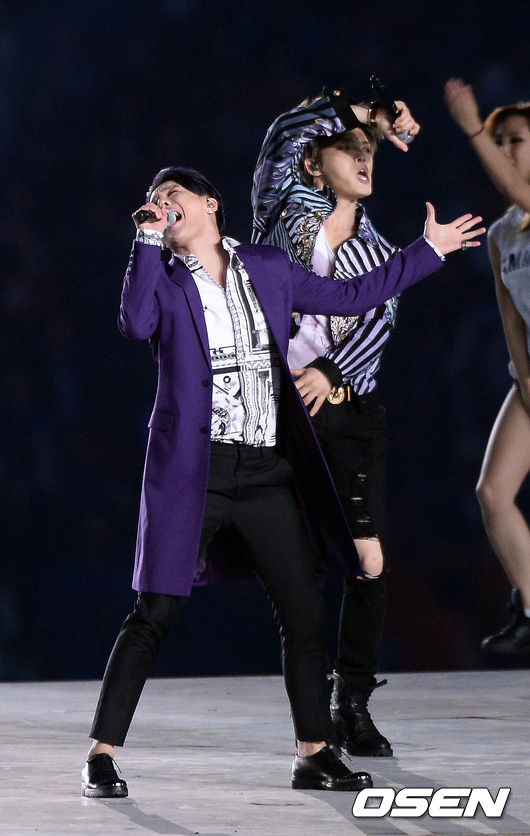 [아시안게임][아시안게임 개막식]JYJ 준수와 재중의 빛나는 무대 | YTN